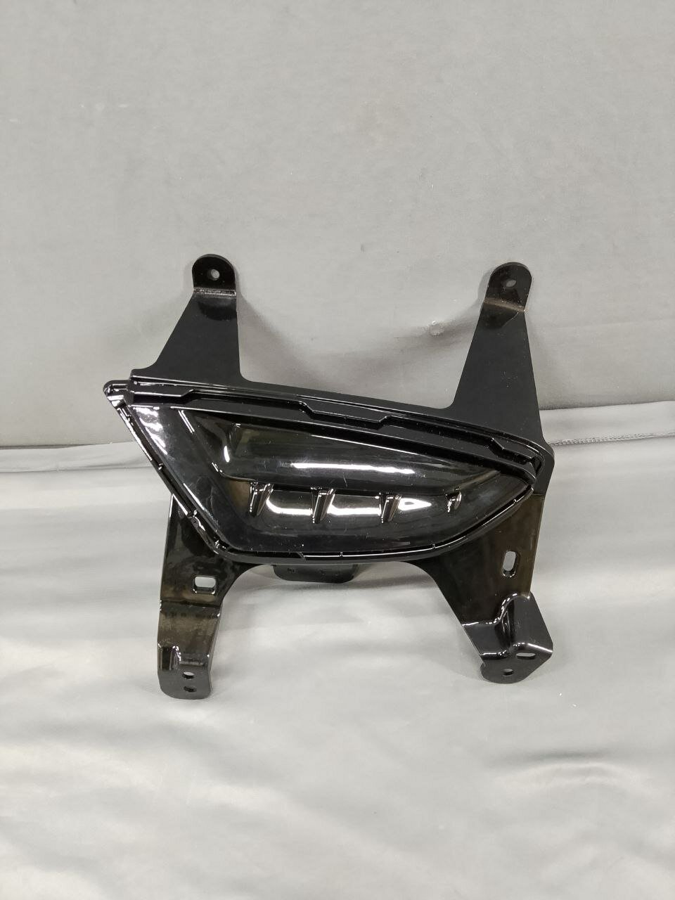 Крышка ПТФ Equinox VCCREU224R