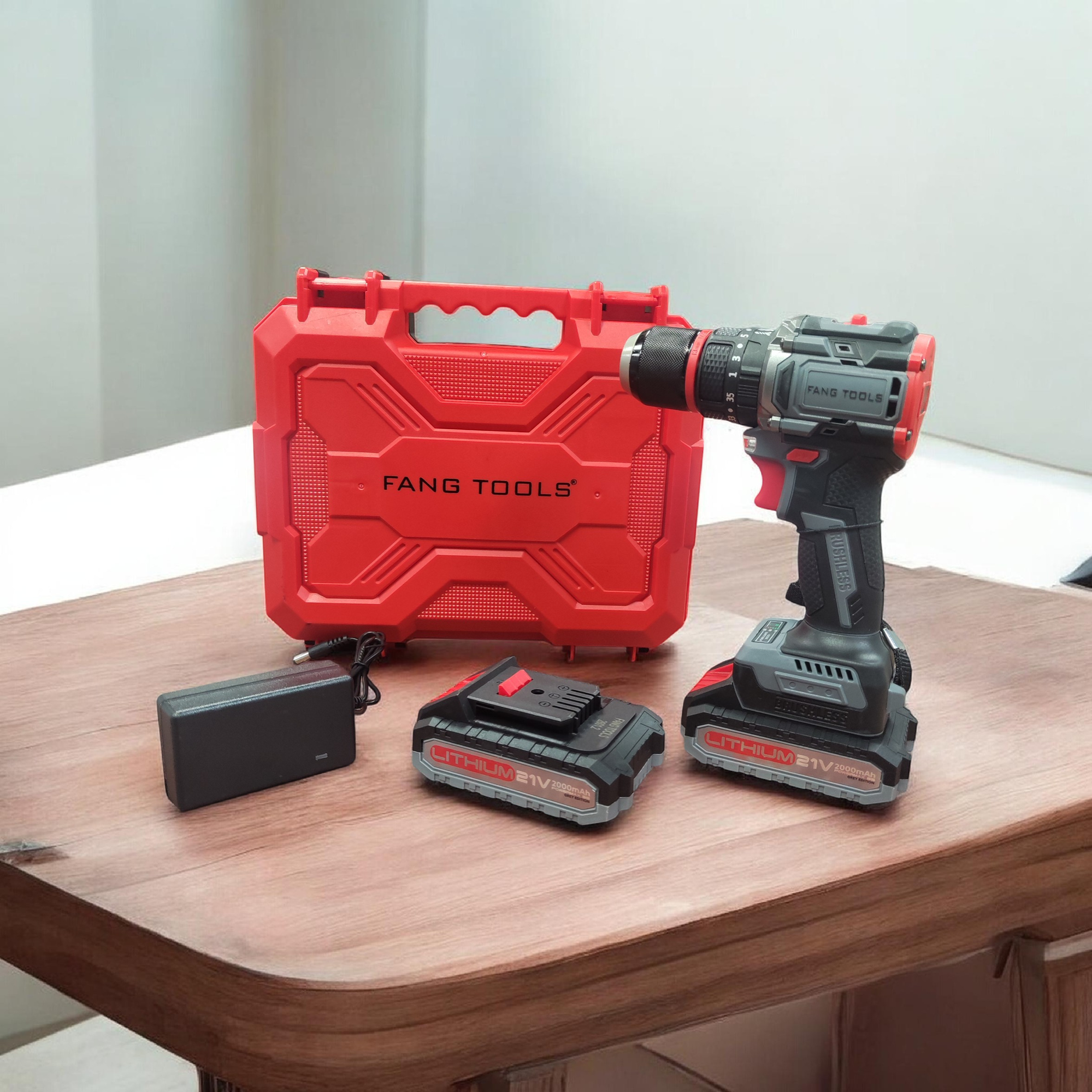 Дрель-шуруповёрт Fang Tools HP2113M, бесщёточный, 2 скорости, 2 аккумулятора, кейс