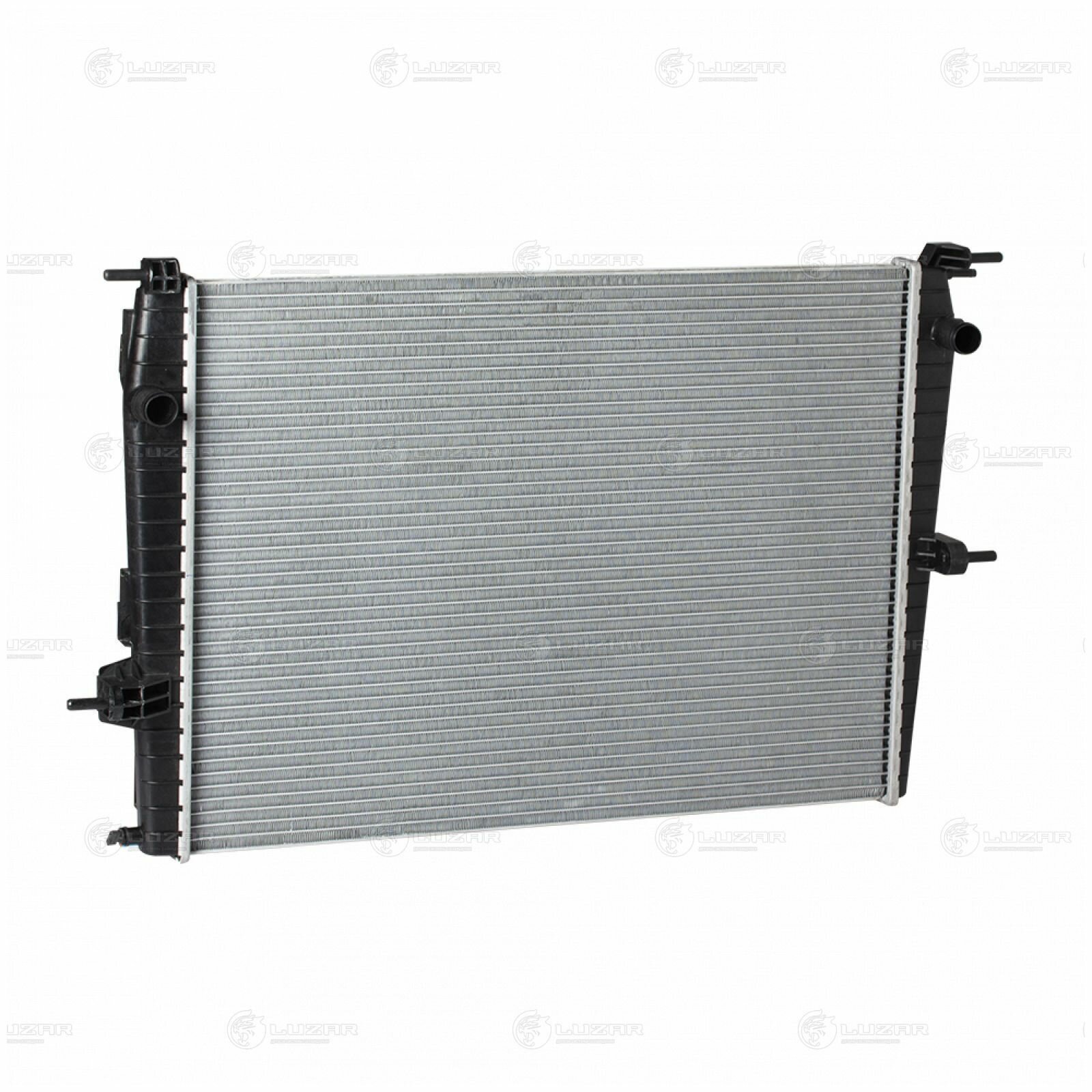 Радиатор охл. для а м Renault Fluence Megane III 06- 1.6i LUZAR LRc 0914