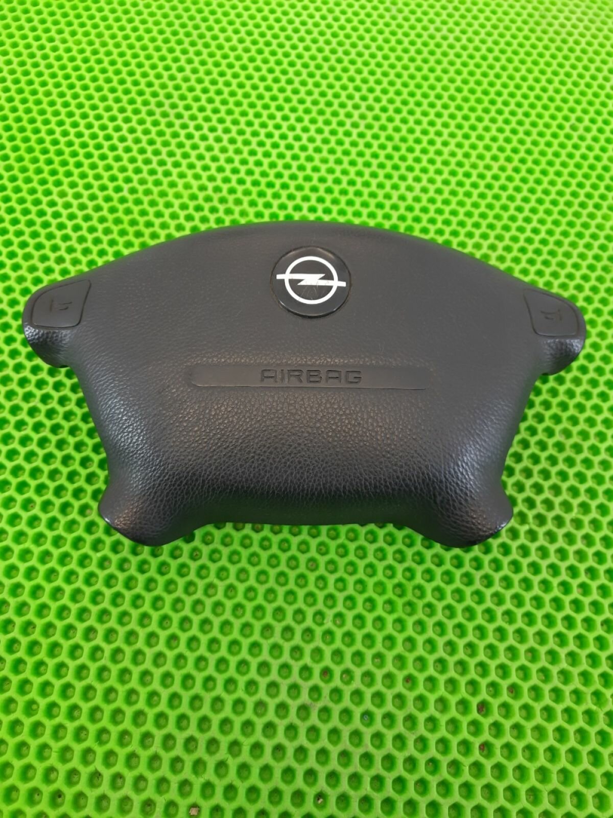 Подушка безопасности водителя Opel Vectra B 1995 - 2002г