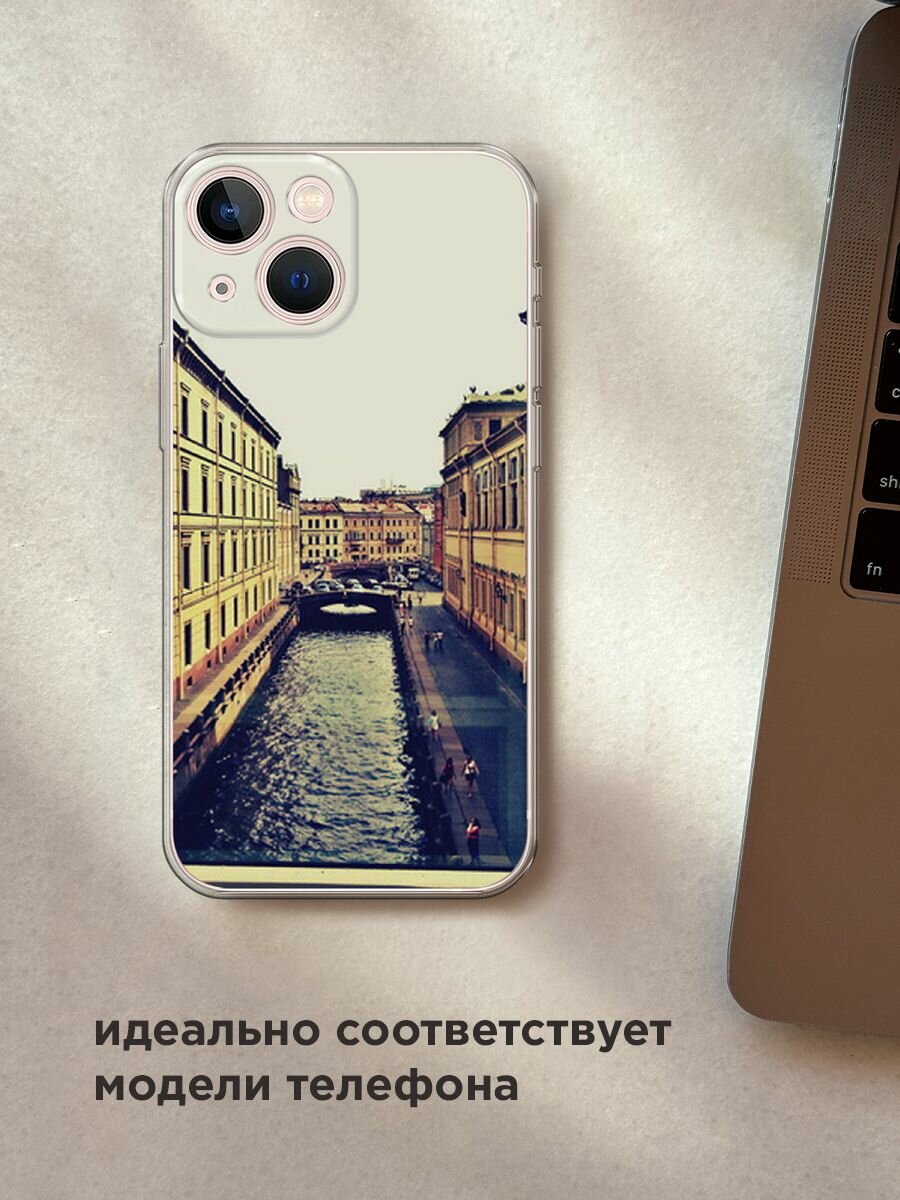 Чехол на Apple iPhone 13 mini / Айфон 13 мини с принтом "Санкт-Петербург" — фото 1