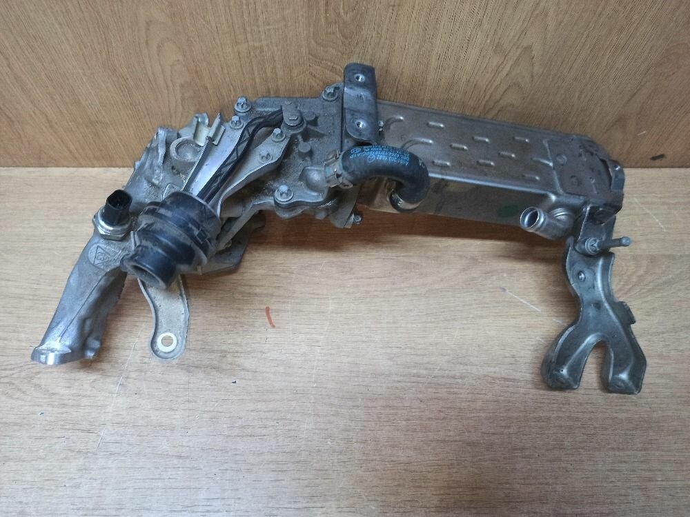 Радиатор клапан ЕГР Mercedes ML GLE 166 Om651 A6511400460