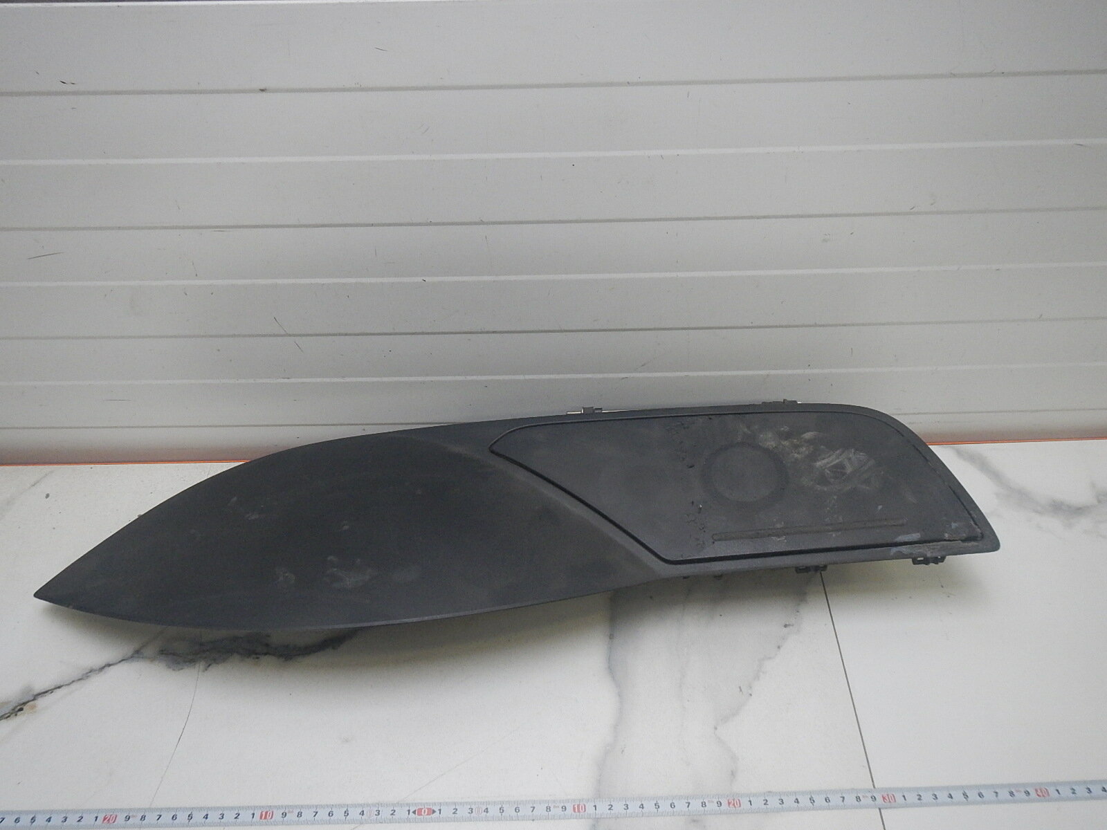 Б/У Бардачок, Ford (Форд)-FOCUS 2 (05-08) FORD FOCUS 2 (05-08) Верхний Грязный, сломано 2 крепления. 636252 FORD арт. 4M5...