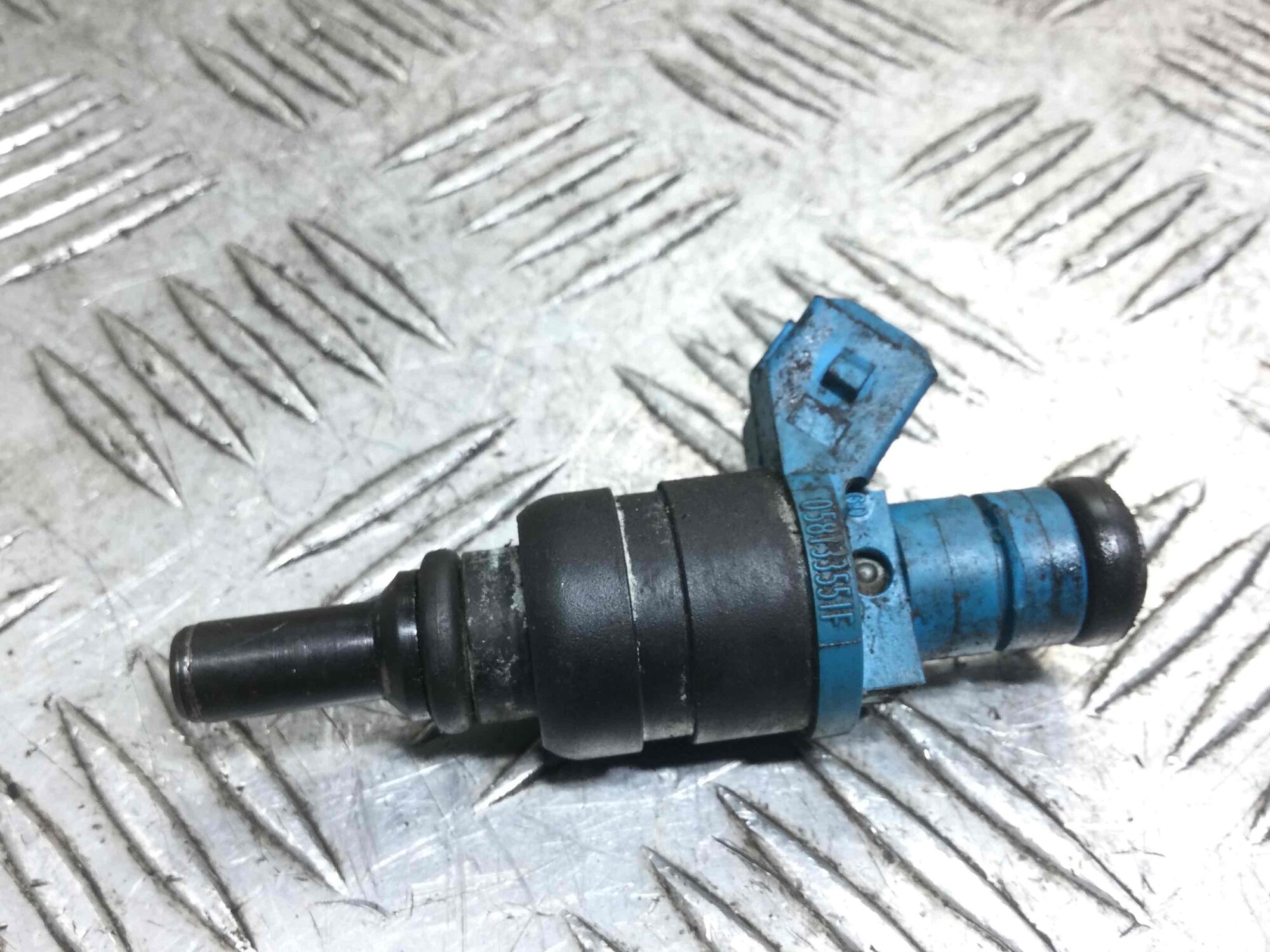 Б/У Форсунка Audi A4 B5 (1994-1999) 2001 г.