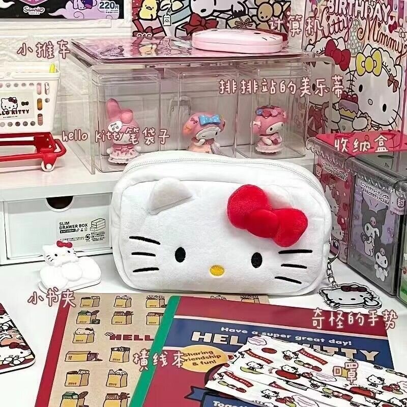 Плюшевый пенал HelloKitty — фото 1