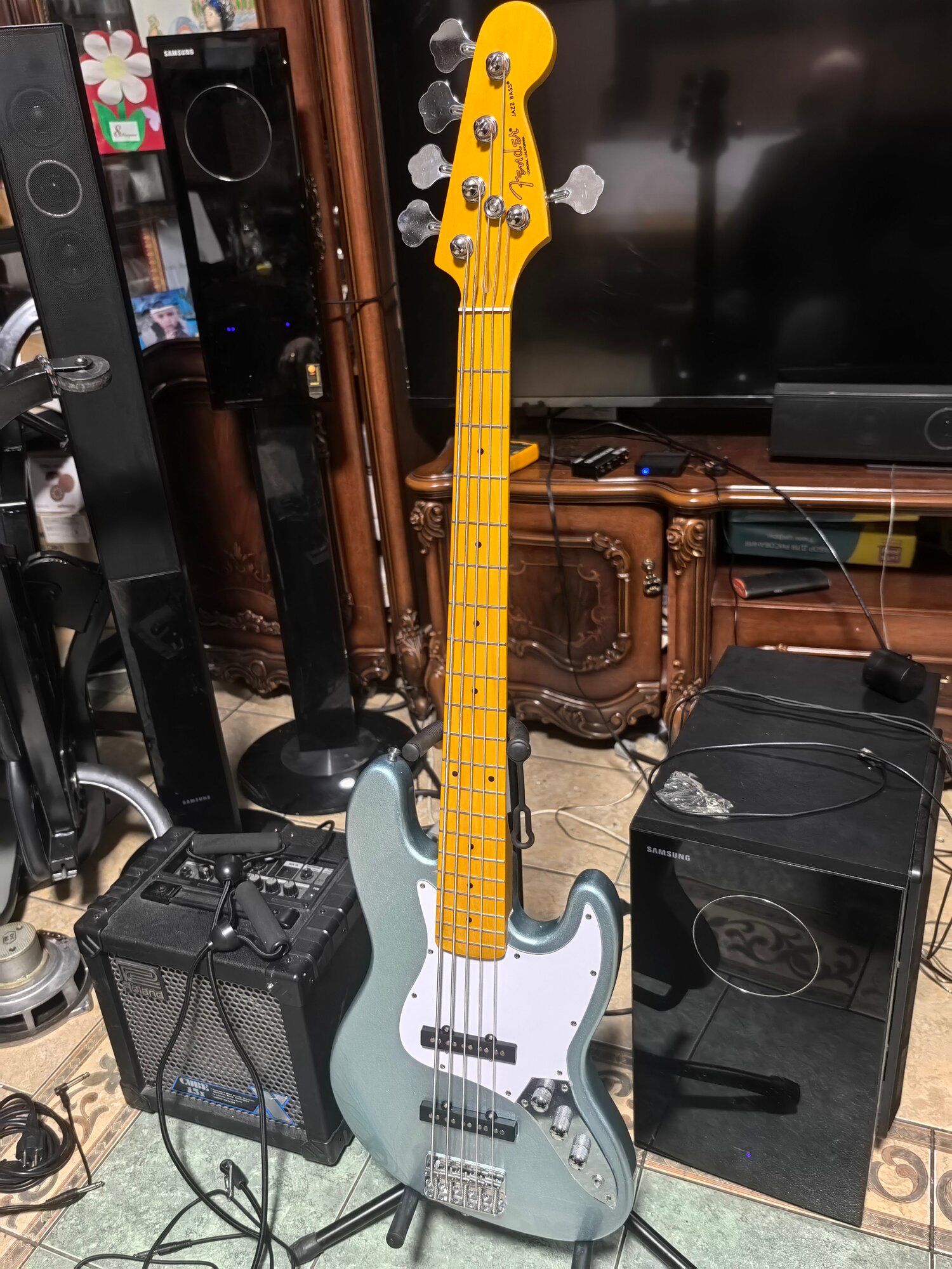 4в1 комплект 5струн Бас-гитара fende Электрогитара jazz bass affinity