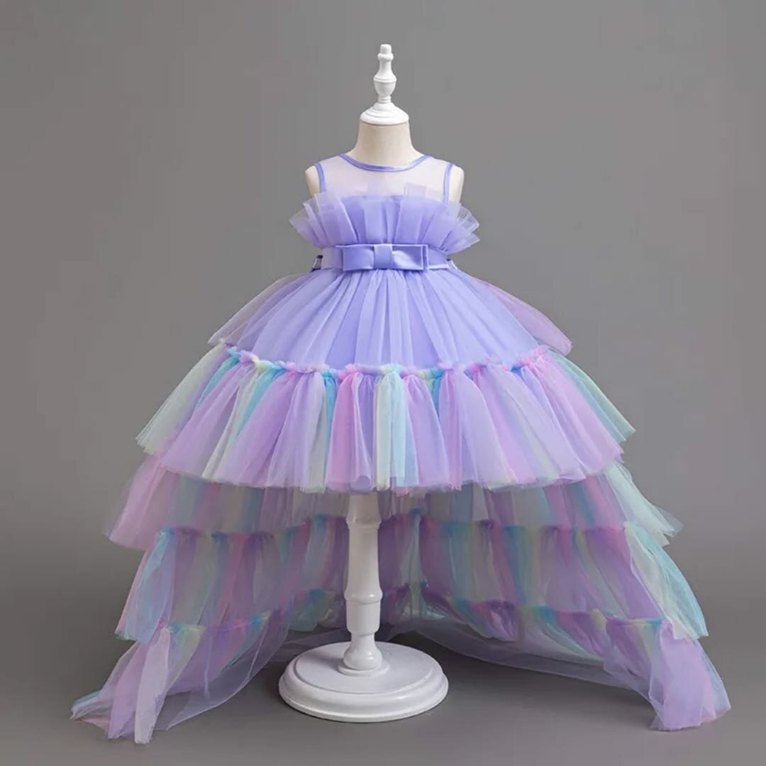 Платье Базовая коллекция. Праздничное, нарядное платье со шлейфом. Выпускной, фотосессия