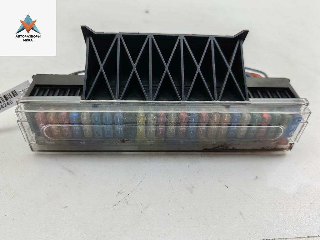 Блок предохранителей Ford Galaxy рест. 2005 1486818473