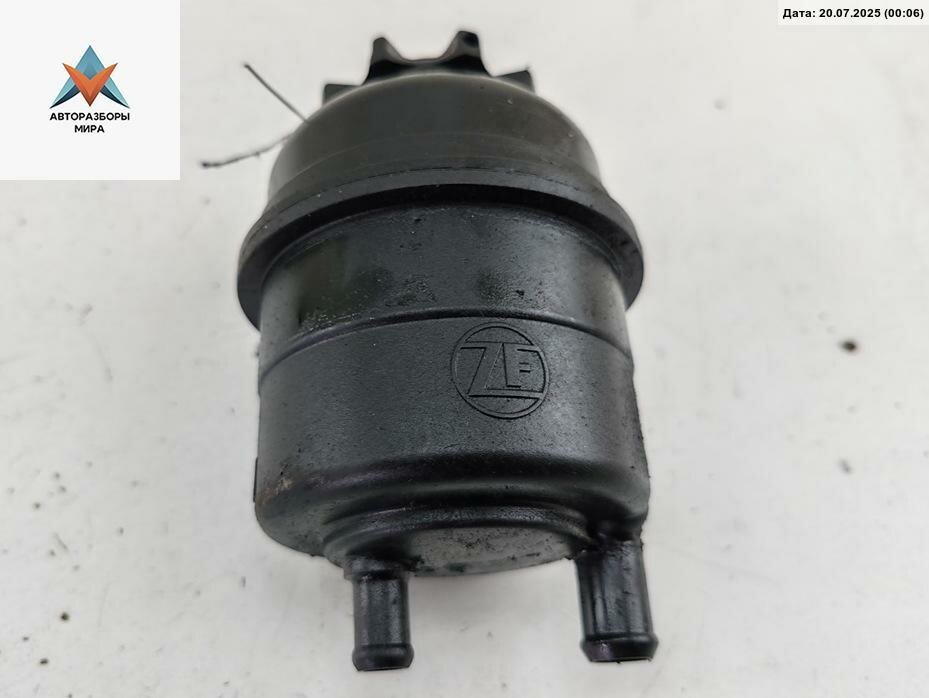 Бачок гидроусилителя BMW 5 E39 рест. 2002 1097164