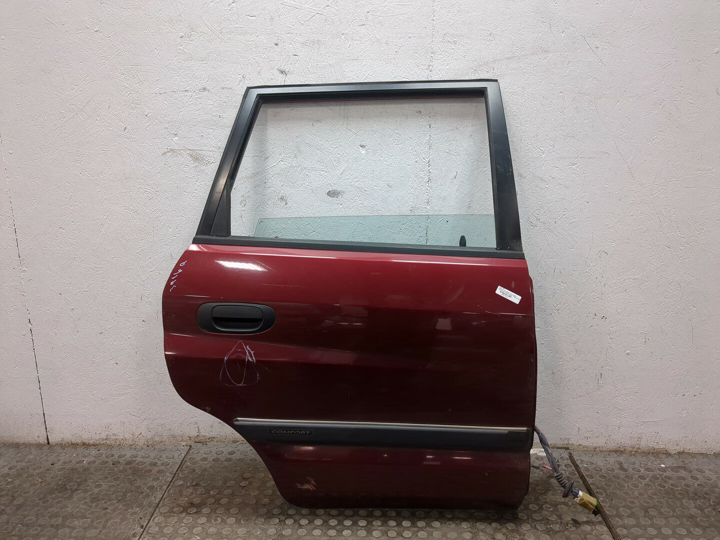 Дверь боковая (легковая) правая задняя Mitsubishi Space Star Б/У