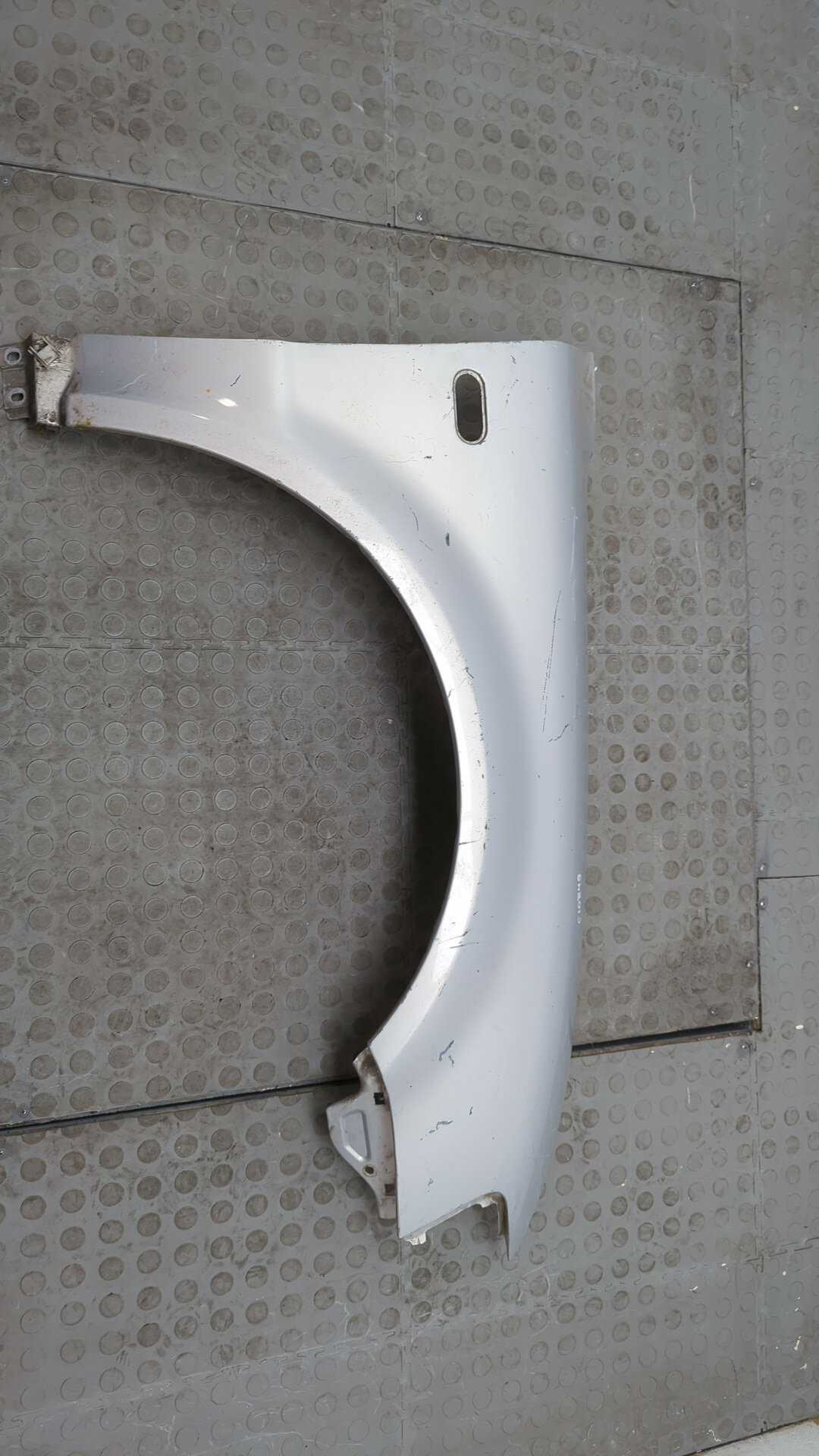 Крыло правое переднее Volkswagen Passat 5 Б/У