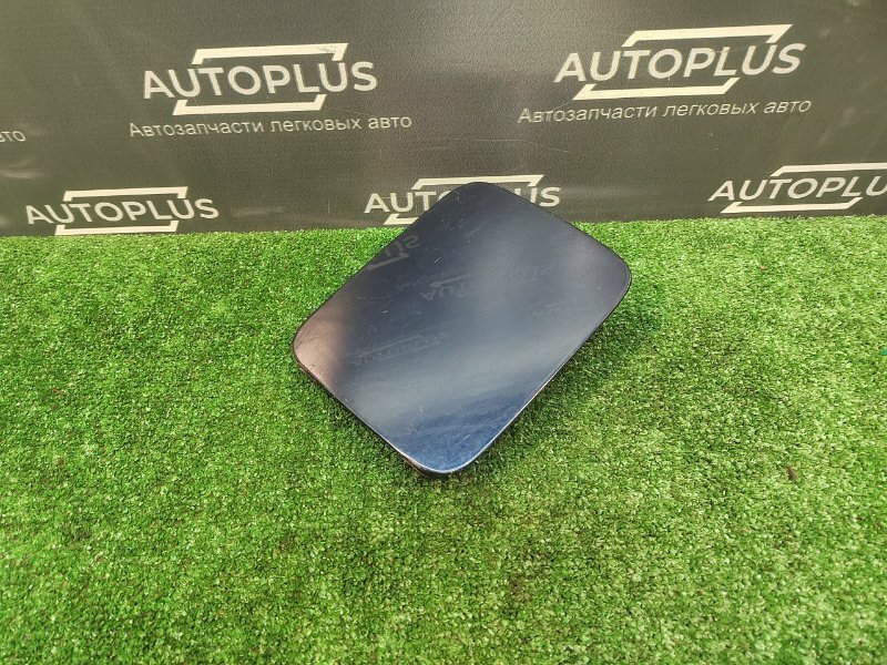 Лючок бензобака