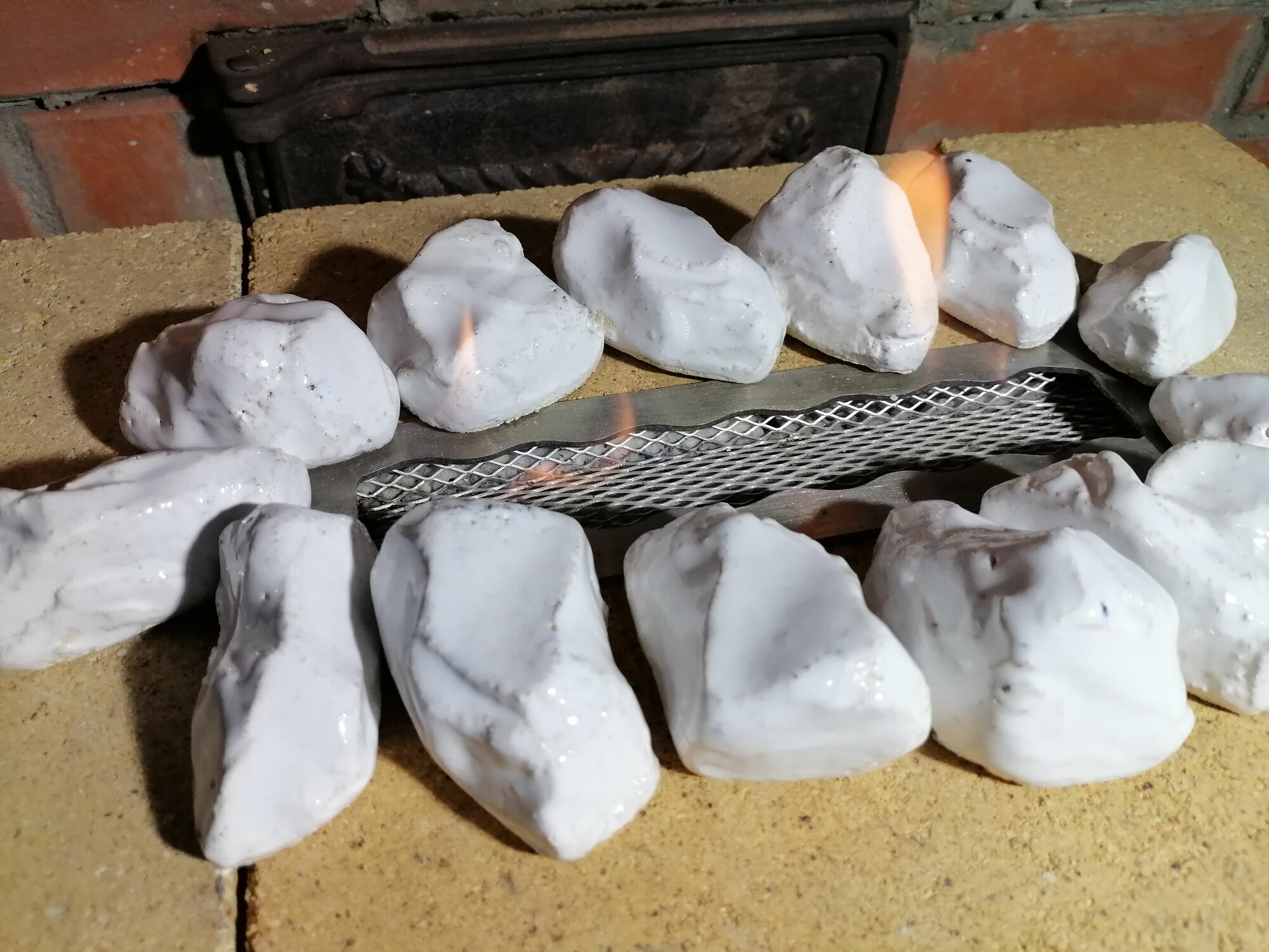 Камни керамические для биокамина, кварц, 14 штук