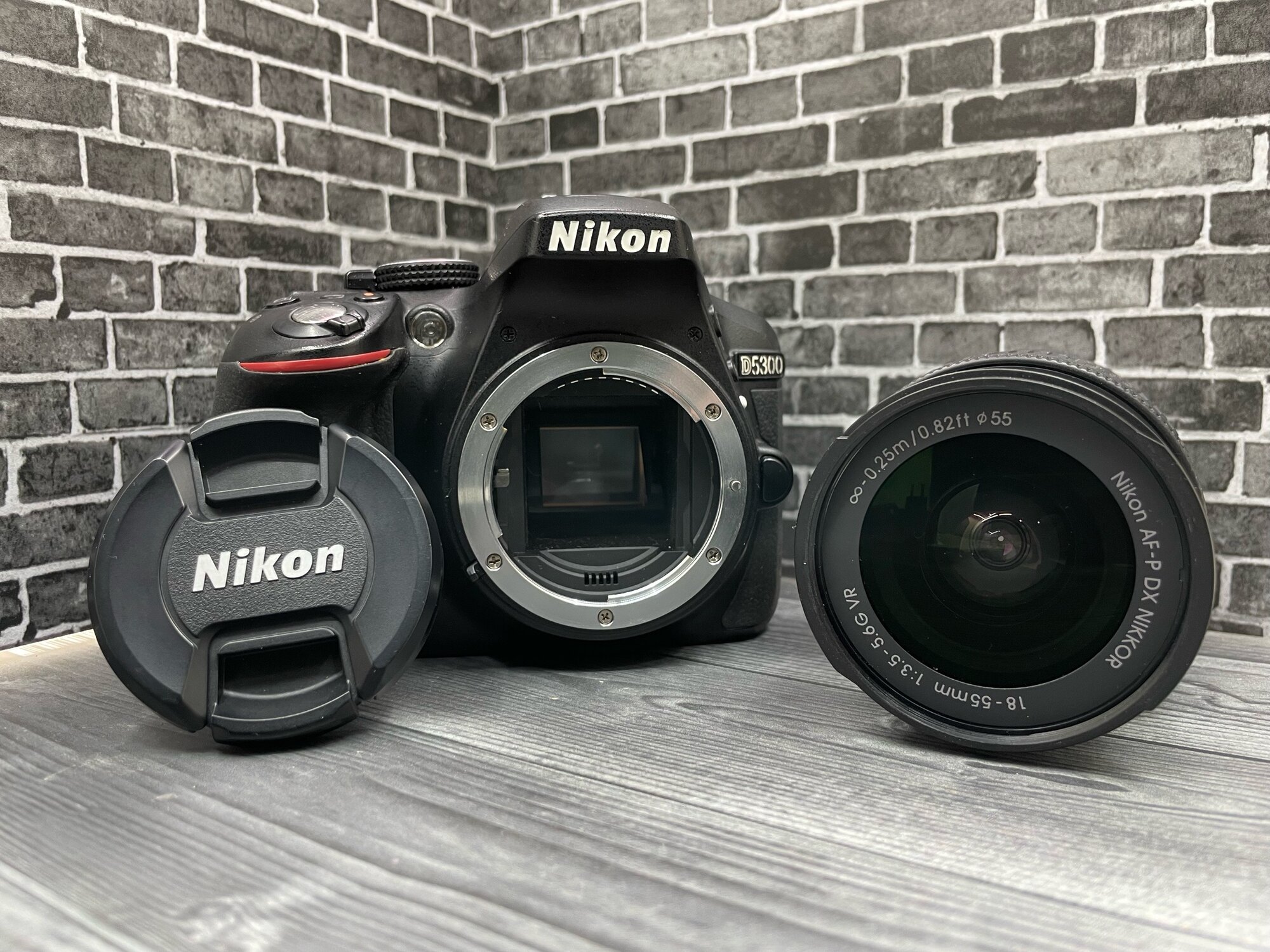 Фотоаппарат Nikon D5300 Kit AF-P DX 18-55mm F/3.5-5.6G VR, черный