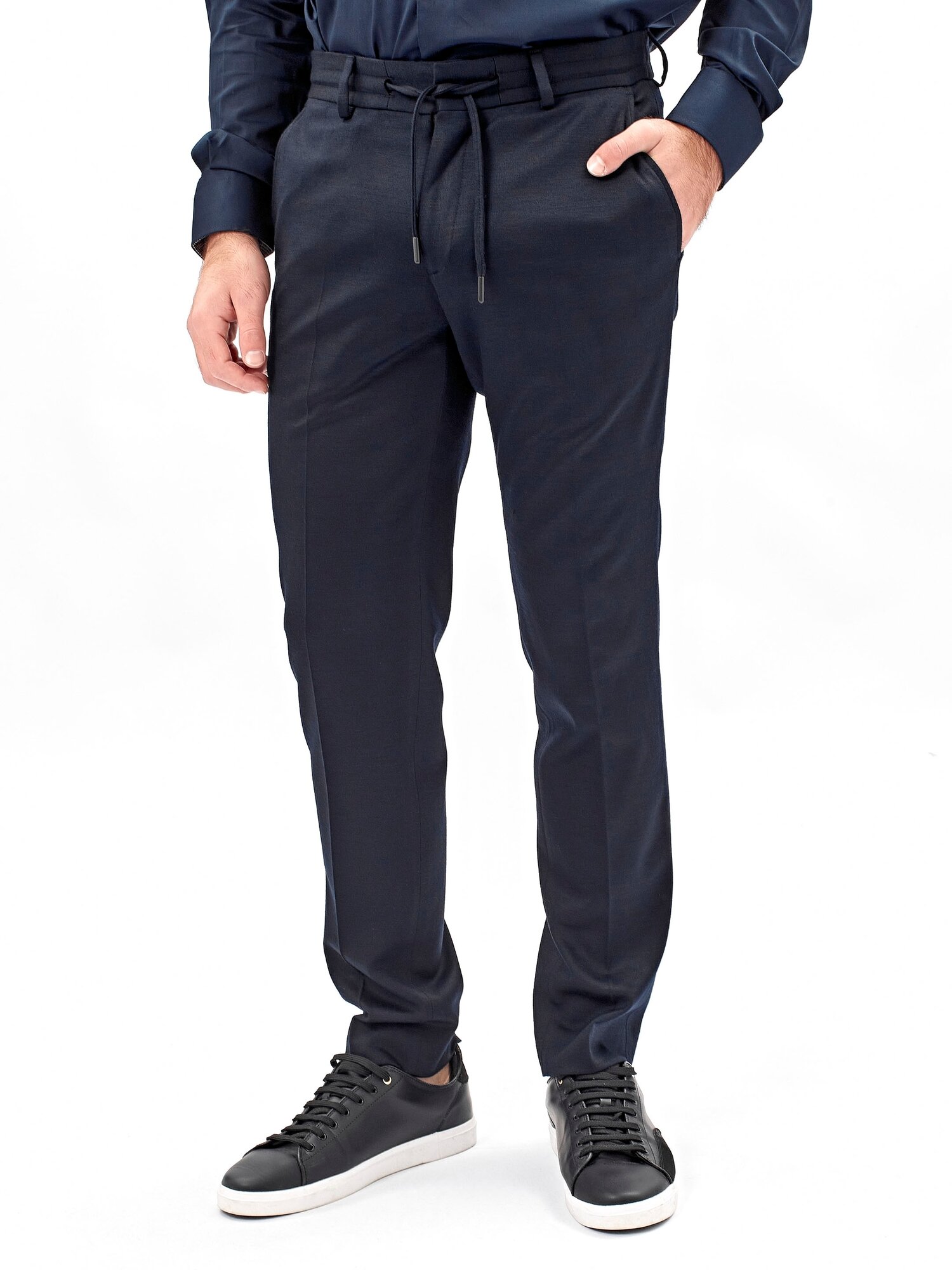 Брюки трубы