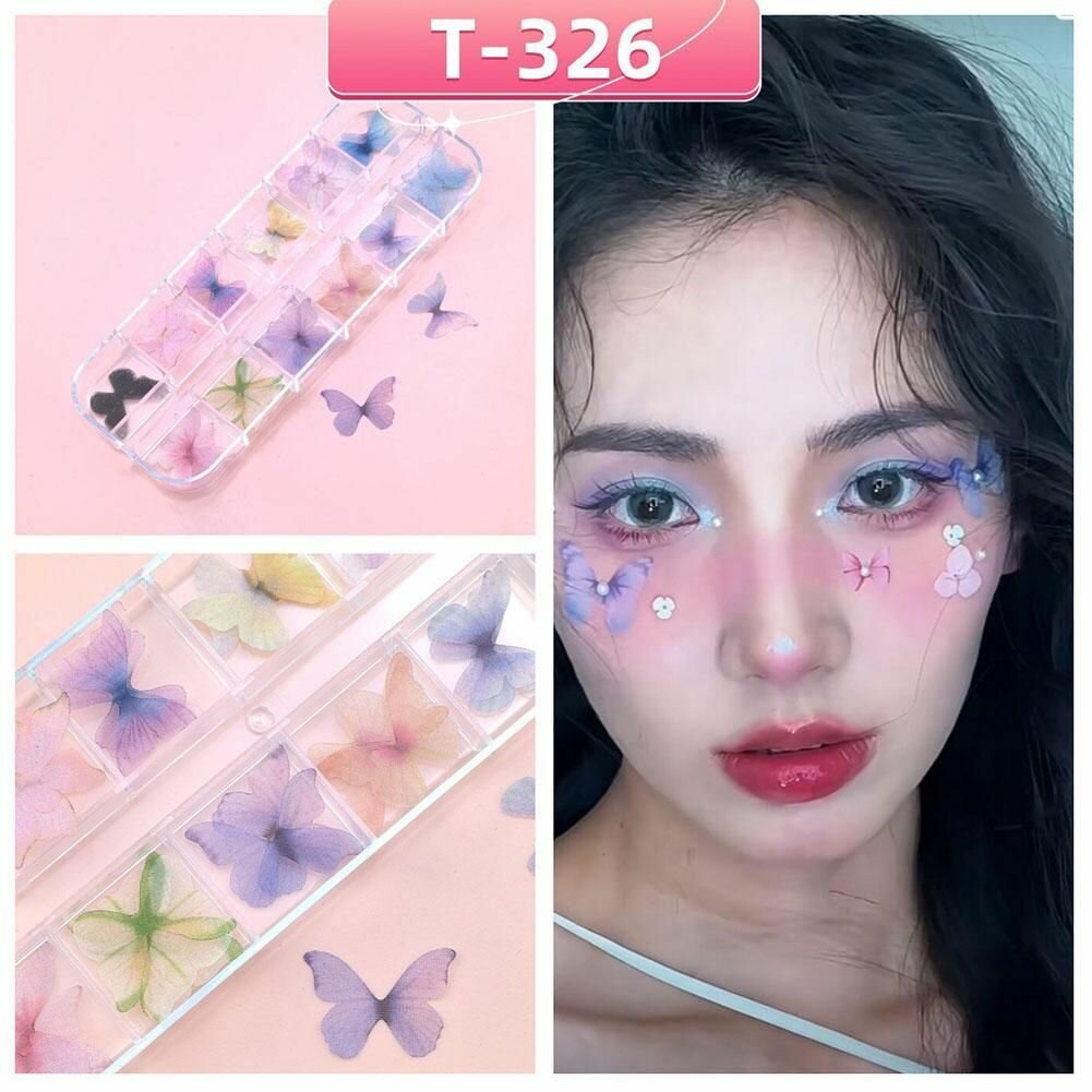 Креативный макияж глаз с блестками в виде бабочки