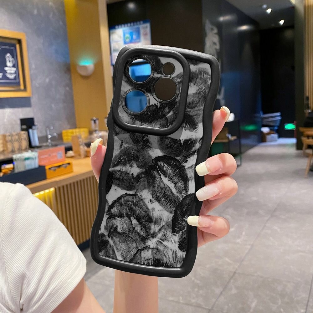 Чехол на Infinix Hot 40 Pro/Hot 40 Губы XOXO Корпус телефона с волновой рамкой защищен от сбрасывания