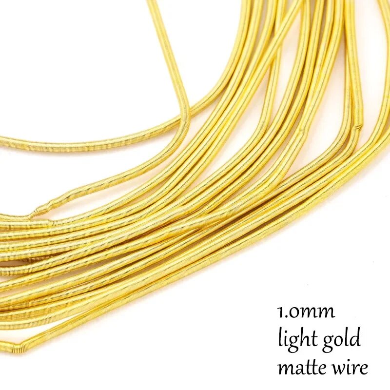 Металлическая нить QIAO для вышивания matte-light gold