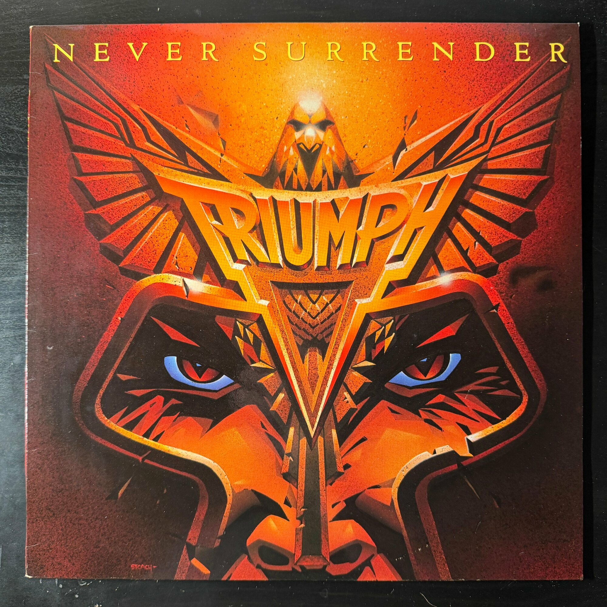 Виниловая пластинка Triumph Never Surrender (Швеция 1983г.)