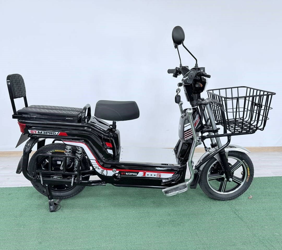 Электроскутер GT M3 Pro 1500 Ватт; 60V/30Ah. 16 дюймов колеса.
