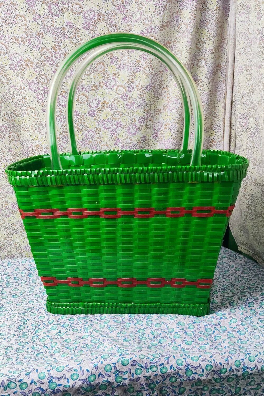 Маленькая зеленая многоразовая овощная корзина для покупок, 33x20x22см - компактное решение для рынка