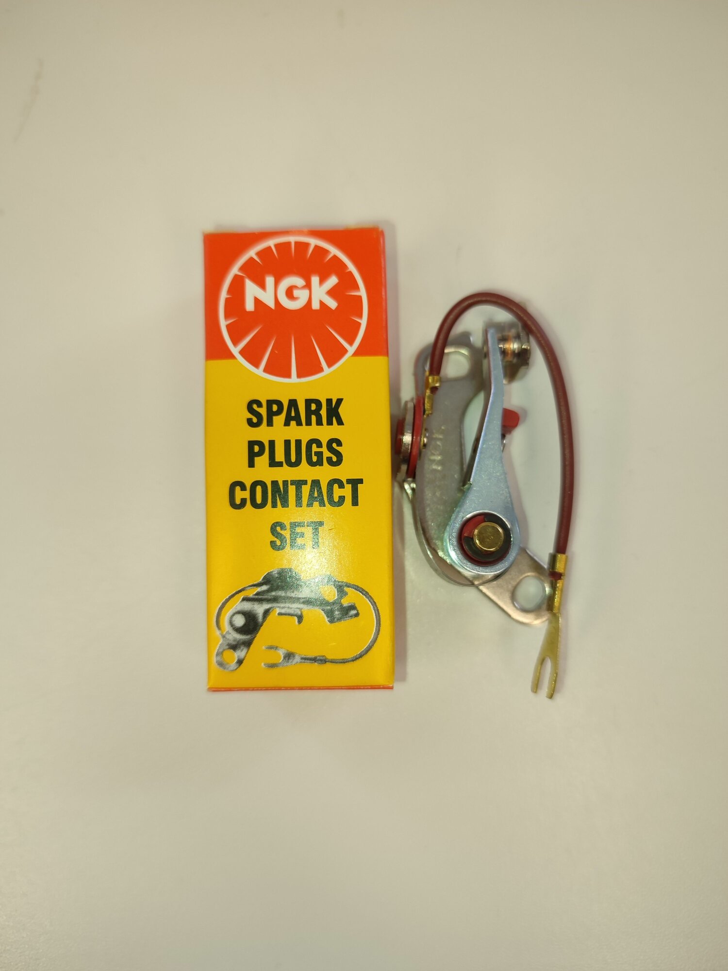 Контактная группа трамблера системы зажигания NGK ВАЗ 2101-2107, 2121 нива