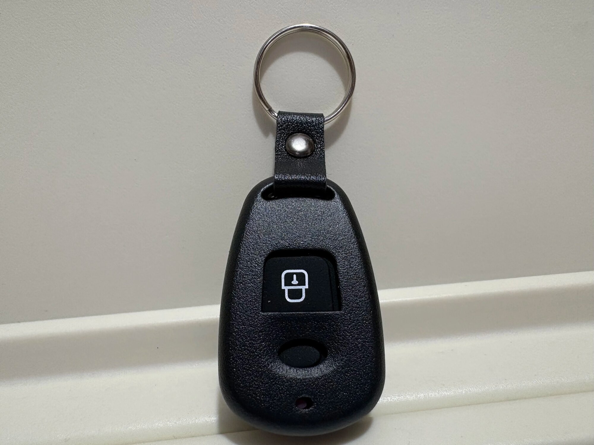 1 шт. нового сменного чехла для ключей для Hyundai Santa Fe Elantra, 2 кнопки, пульт дистанционного управления, резиновый корпус без логотипа, автомобильные аксессуары, автозапчасти