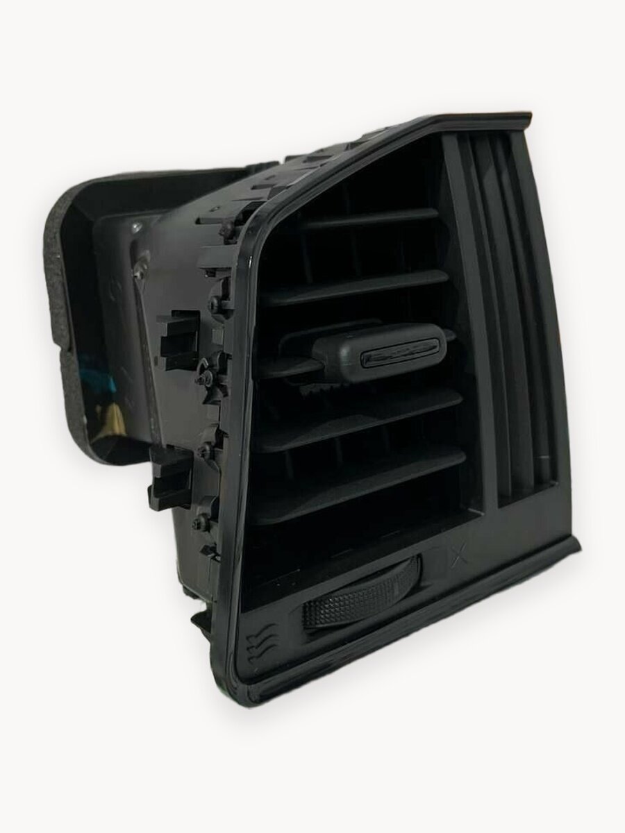 Дефростер панели приборов боковой правый УАЗ Патриот, Пикап с 2016 г.(черный)