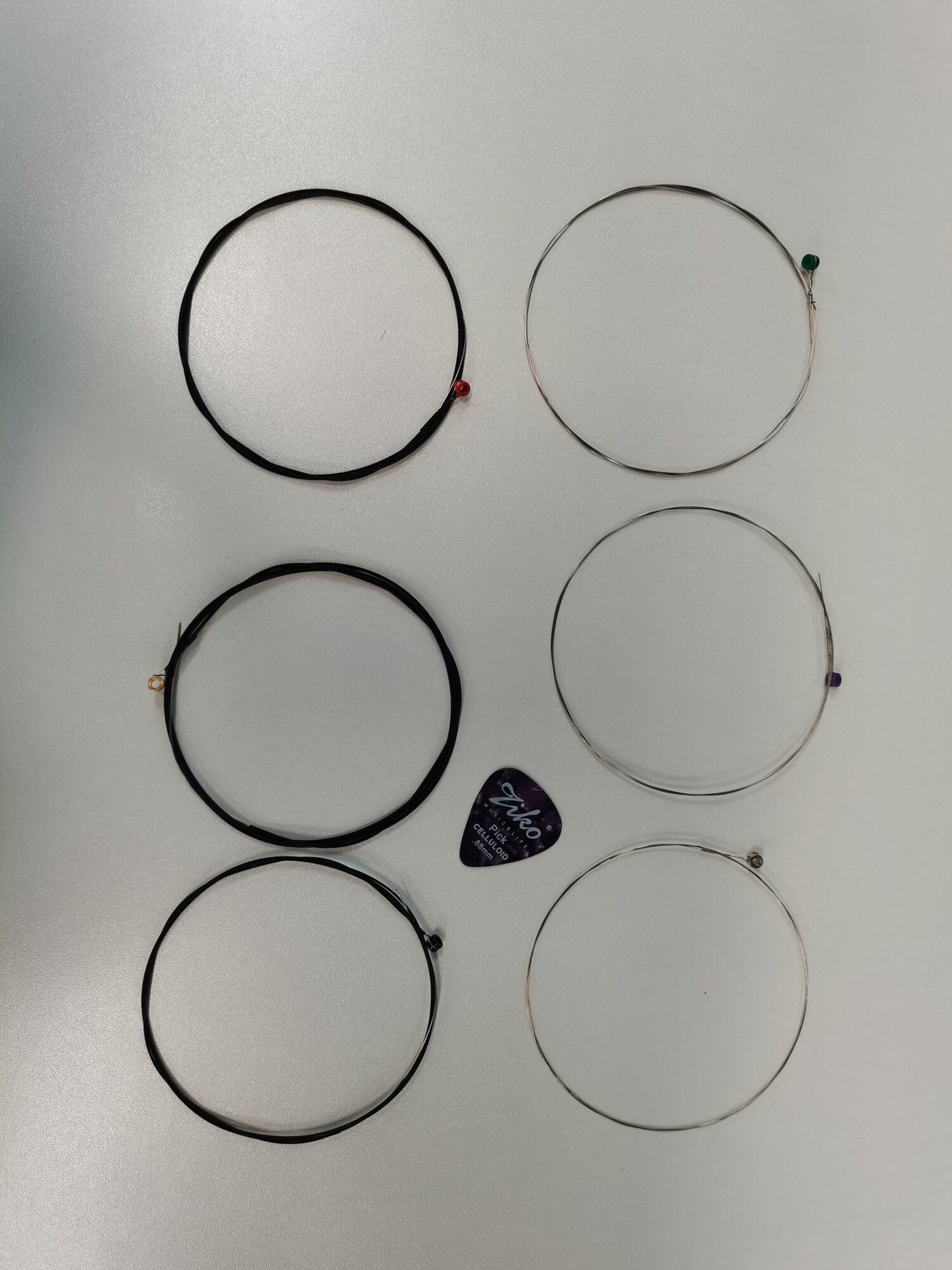 Комплект из 6 гитарных струн (электрических и акустических) для замены стальных струн, универсальный набор для начинающих гитаристов и исполнителей, запчасти для музыкальных инструментов.