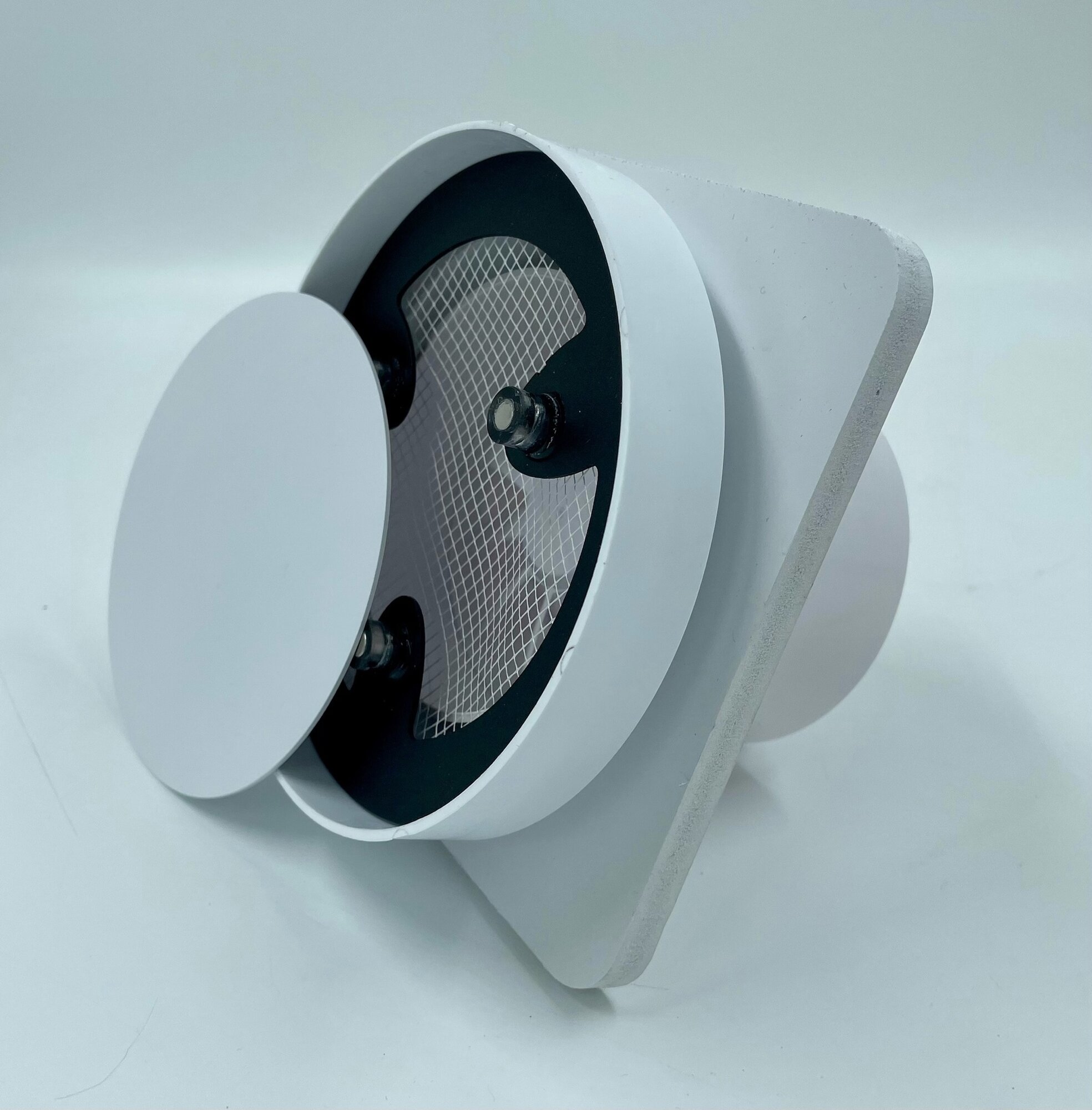 Решетка скрытого монтажа для натяжного потолка SECRET d125мм с вентилятором на шарикоподшипнике с выходом на трубу 60х120мм