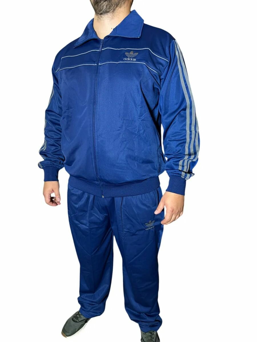 Костюм спортивный