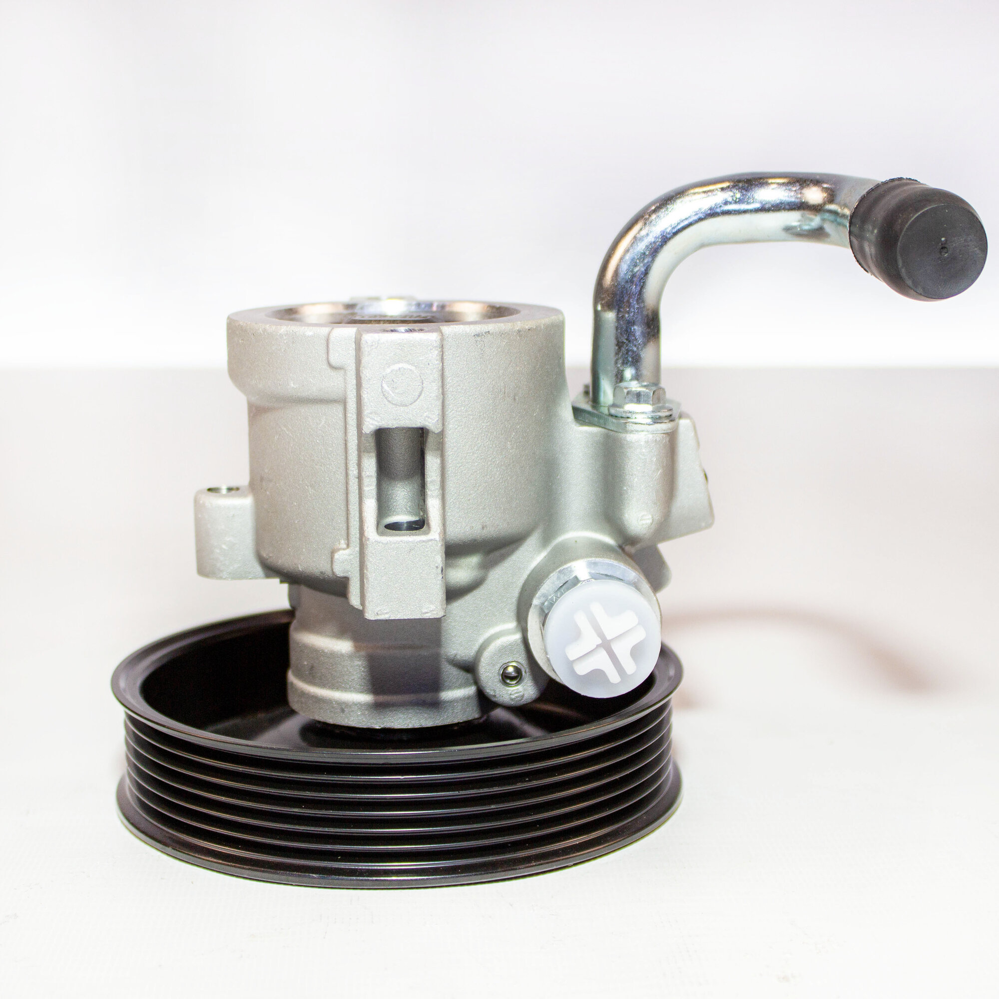 Насос гидроусилителя руля Nadoka для Chevrolet AVEO/KALOS 1.6