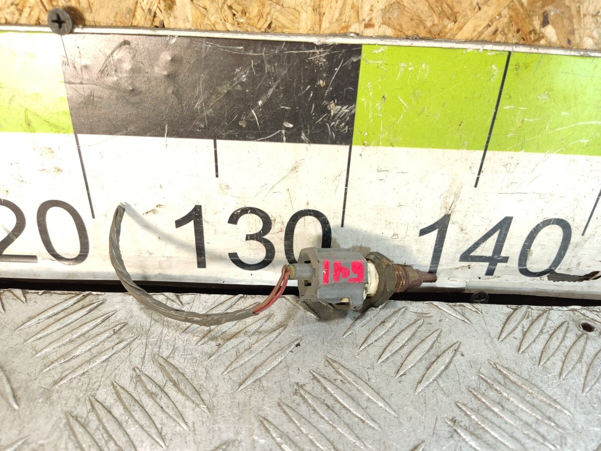 Датчик температуры жидкости LEXUS LS 2006-2017 8942233030