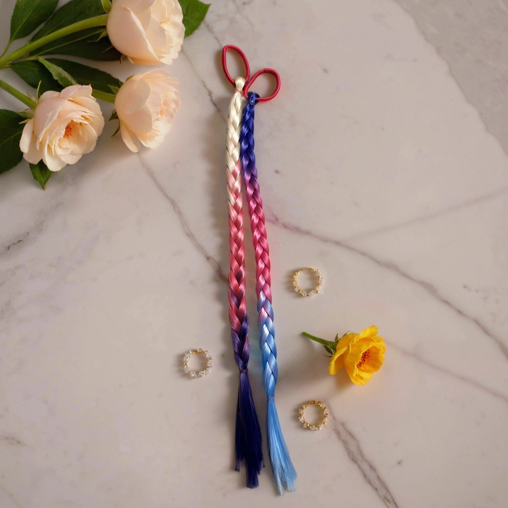 Косичка детская на резинке цветная 2 косички