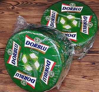 Сыр *DorBlu*в вакуумной упаковке 5кг(+/-50г)