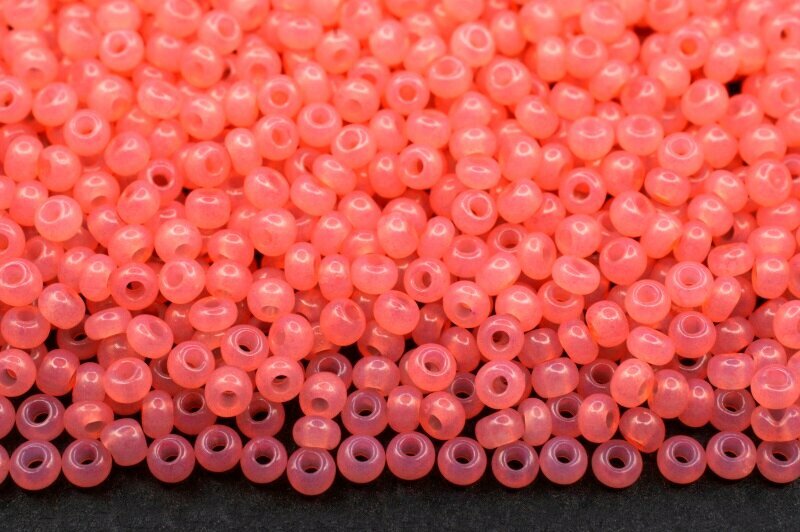 Бисер чешский PRECIOSA круглый 10/0 02191 розовый непрозрачный, 20 грамм