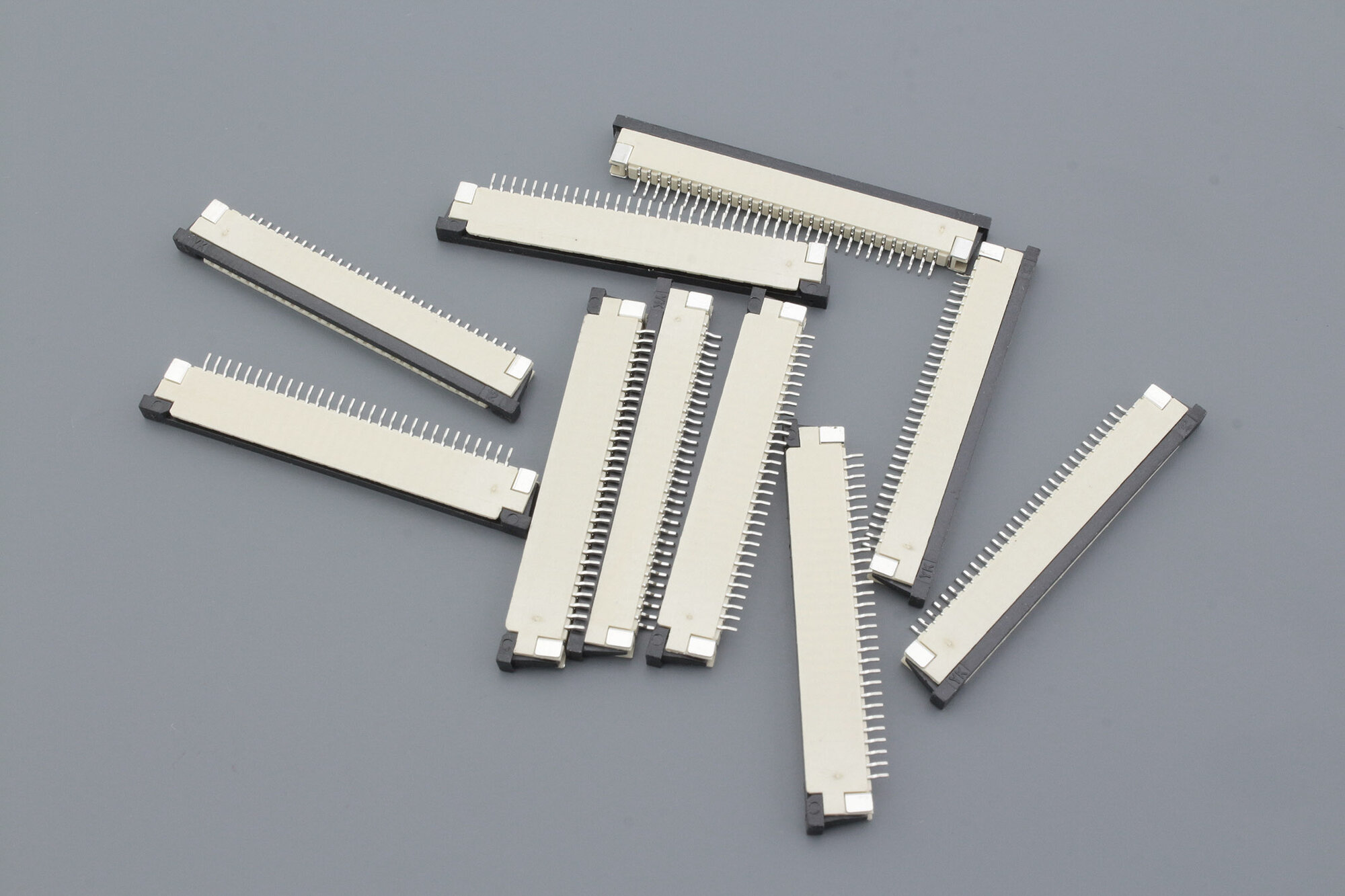 Разъем FPC Half Coverage Bottom Contact 1.0K-BX-30PWB 30 pin высота 2мм шаг 1мм 10 шт