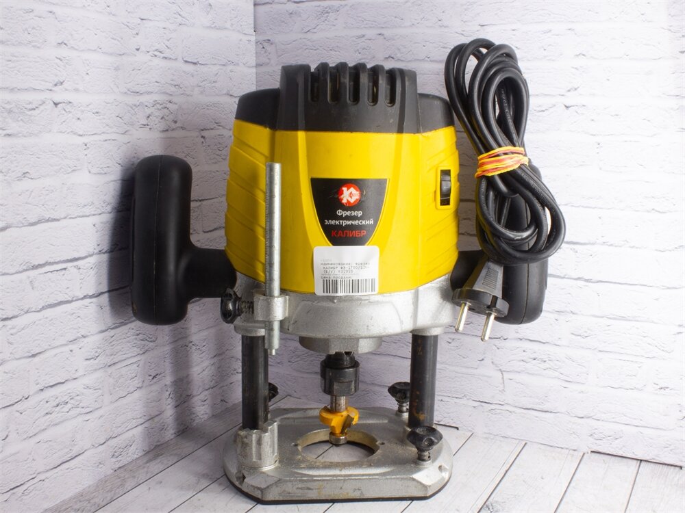 Вертикальный фрезер калибр ФЭ-1700/12М+