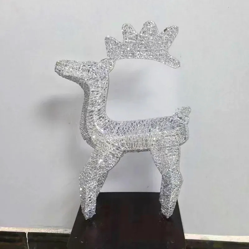 Рождественский лось. Кованое железо. Со светом. батарея. 25x8x40 cm.