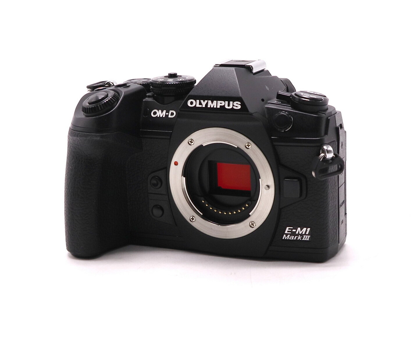 Olympus OM-D E-M1 Mark III body (пробег неизвестен)