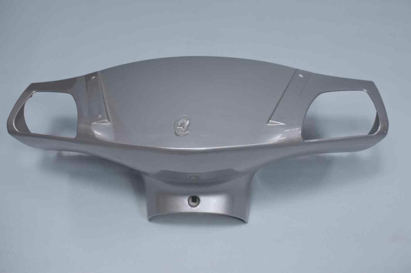 Облицовка (пластик) спидометра передняя Scorpion (F2) серебристая