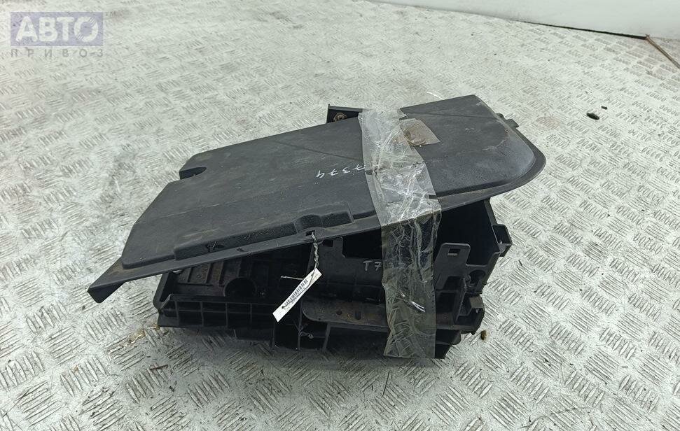 Кожух аккумулятора (короб АКБ) Renault Laguna 2 (2001-2007)