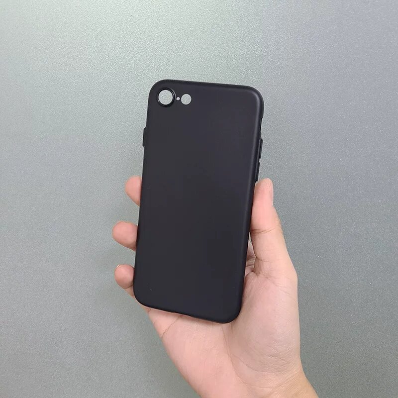 Высококачественный матовый чехол для iPhone SE 2-го поколения - Черный