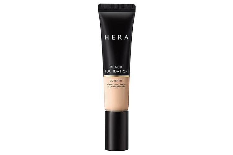 Тональная основа женская HERA Black Foundation Cover Fit жидкая