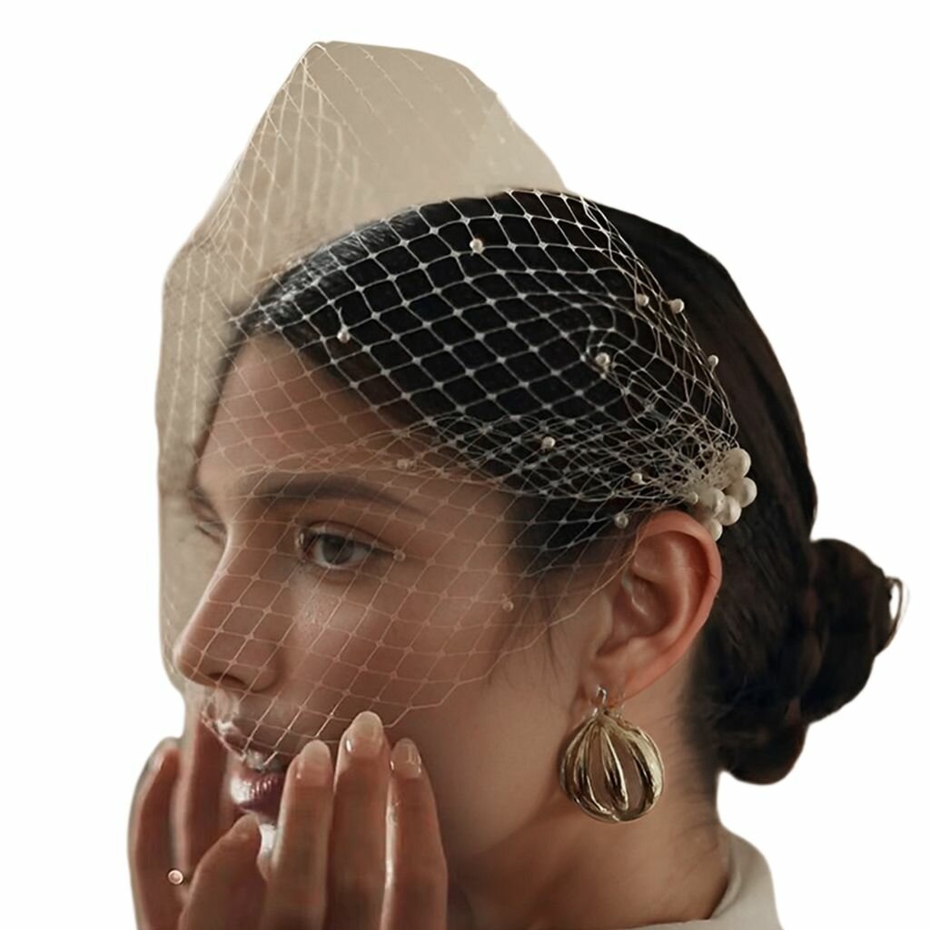 Кружевная вуаль с шипами для свадьбы