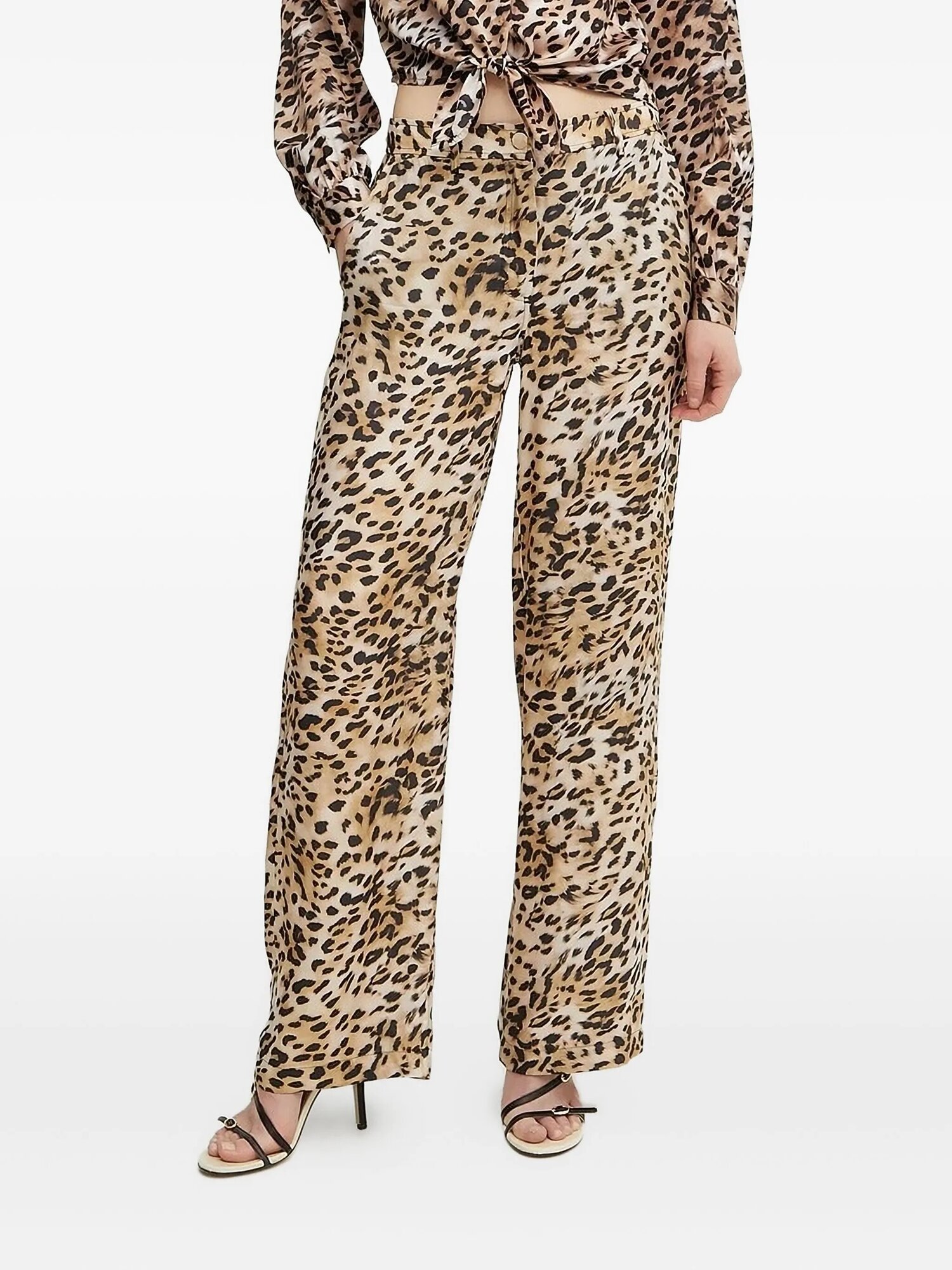 Брюки классические