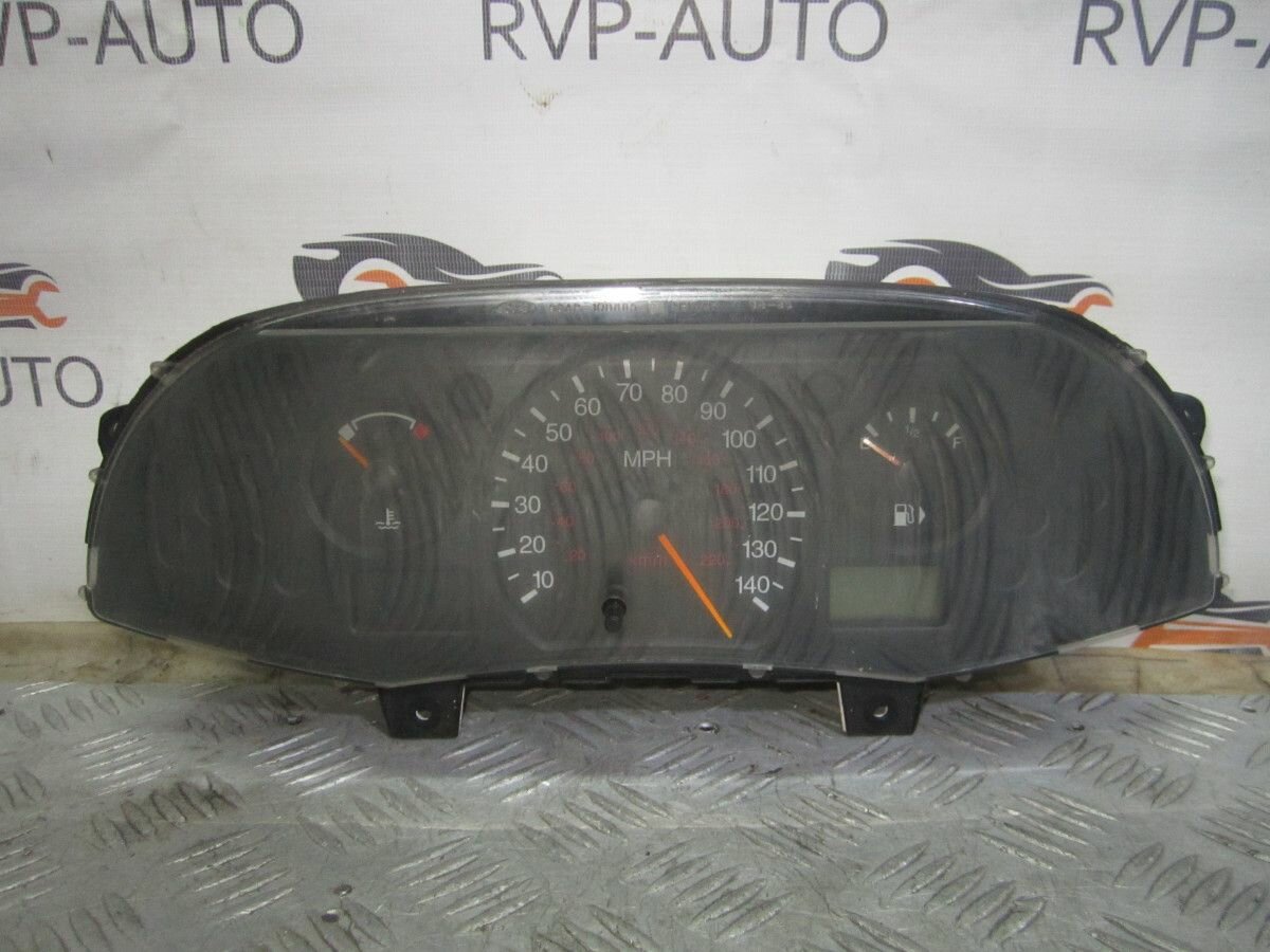 Панель приборов Ford Focus 1 2.0 АКПП 1998-2005 98AP10A855AB