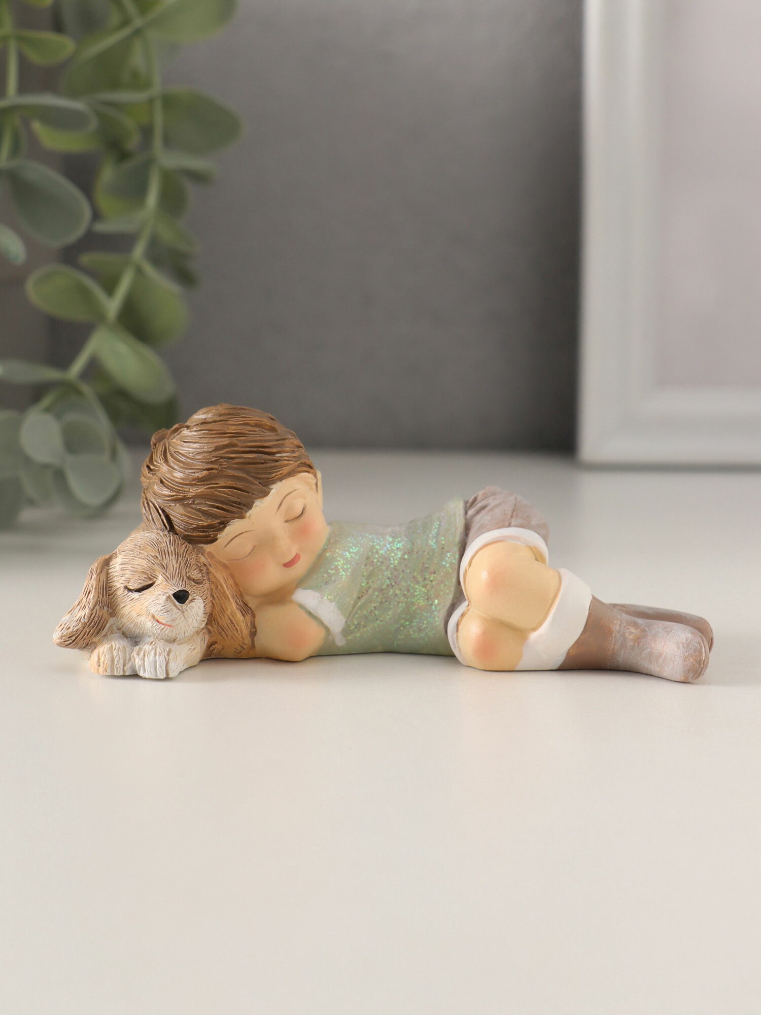 Фигурка полистоун "Лучшие друзья: малыш и собака", 11x6.5x4 см