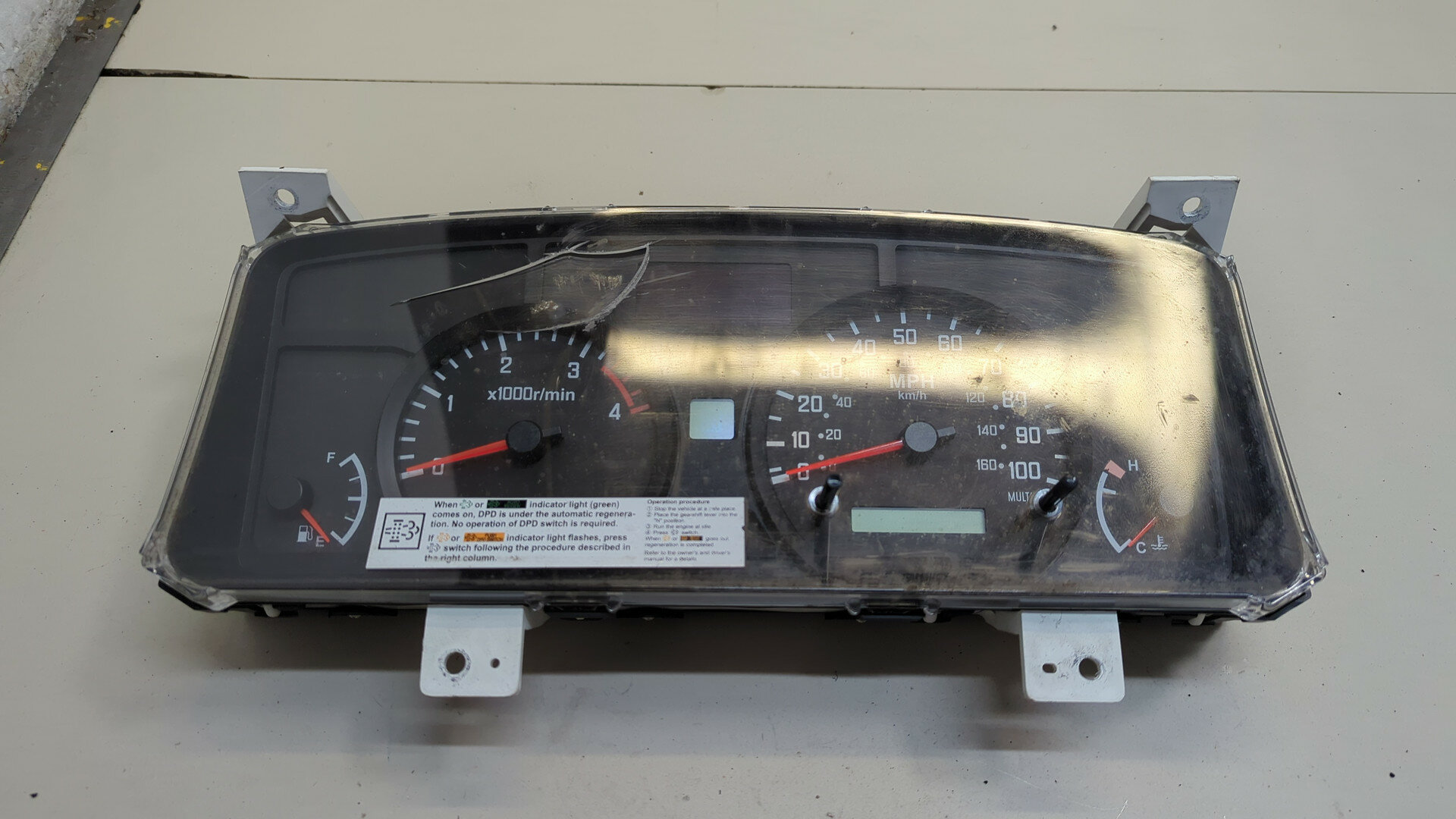 Приборная панель Isuzu Elf (N-series) Б/У