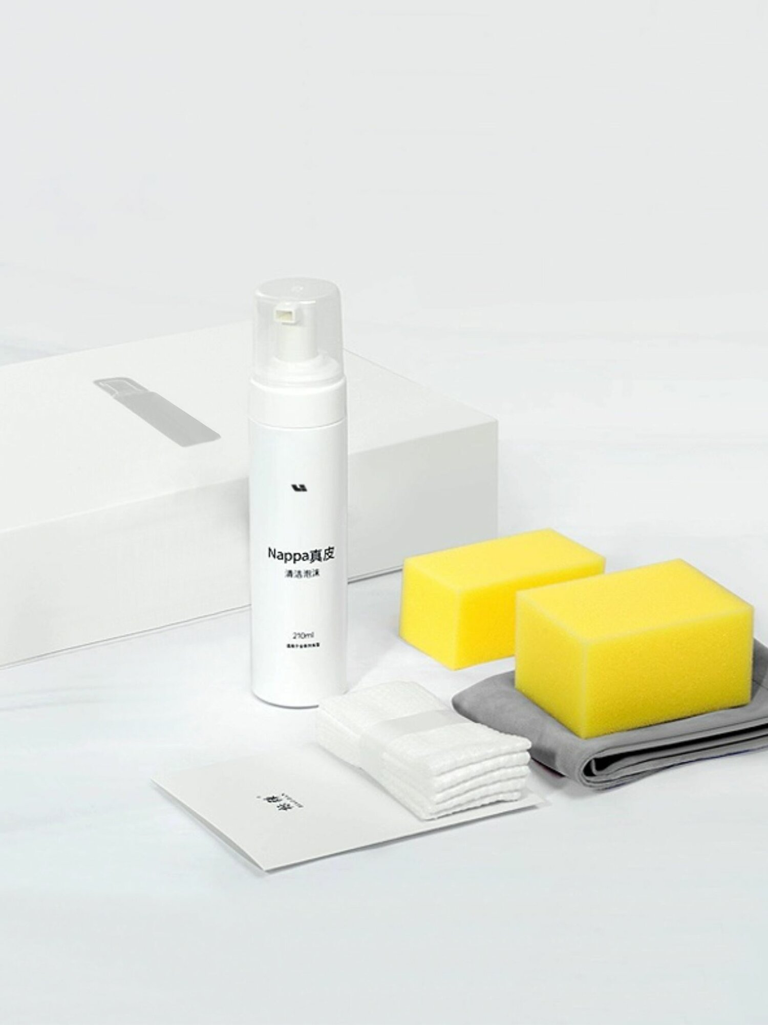 Комплект для ухода Li Auto Lixiang, за кожей, для Nappa, гипоаллергенный, белый